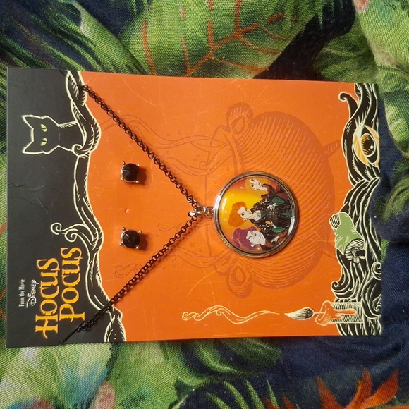 Disney | Jewelry | Disney Hocus Pocus Necklace Earrings Set | Poshmark